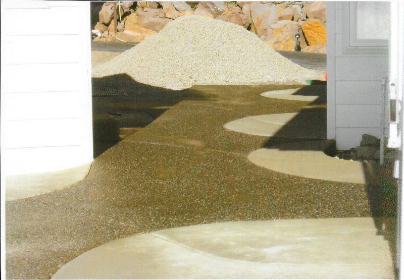 EXPOSED AGGREGATE - Pro Edge Concrete