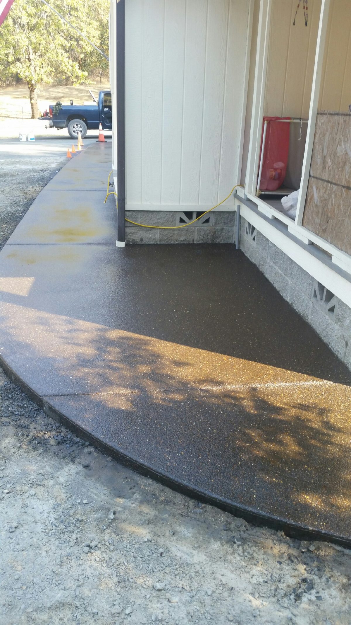 EXPOSED AGGREGATE – Pro Edge Concrete